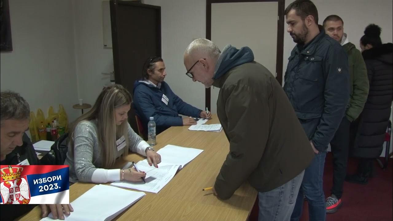Kandidat za odbornika Zoran Stojanović na glasanju /RTV Vranje/ 17.12.2023 - YouTube