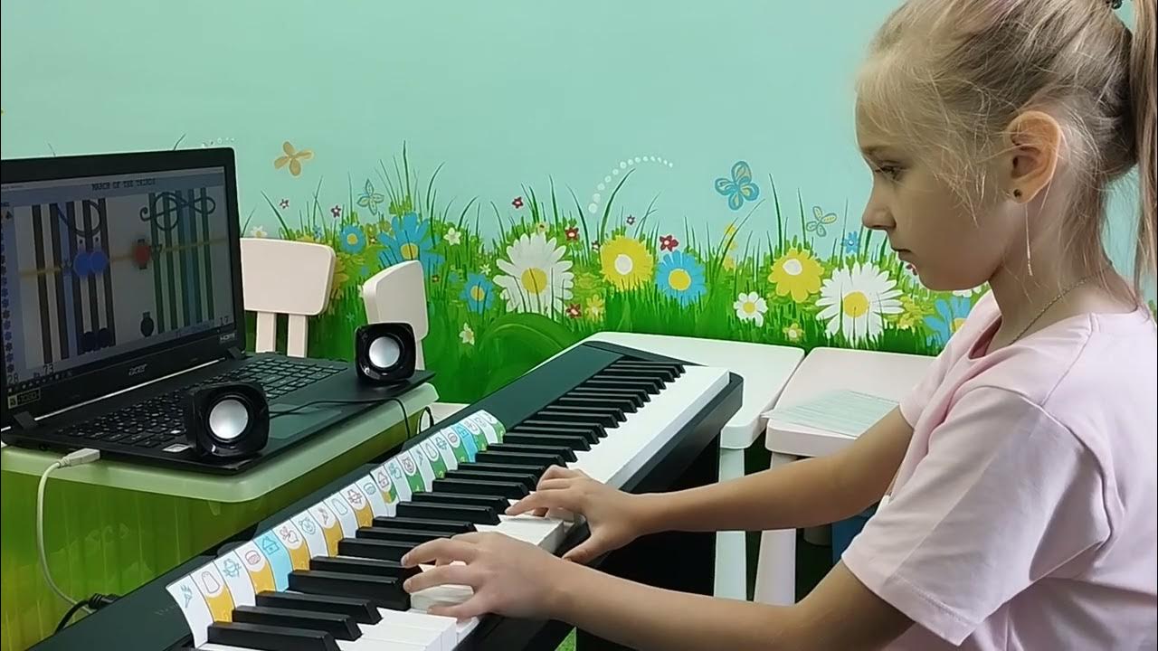 Soft Mozart Academy 2023: Valeria (8) plays March of the thirds, ЧСЛ Р2 - YouTube
