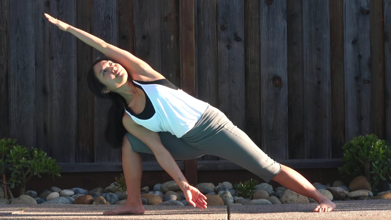 so it flows | breath to movement | 20 minute flowy vinyasa yoga - YouTube