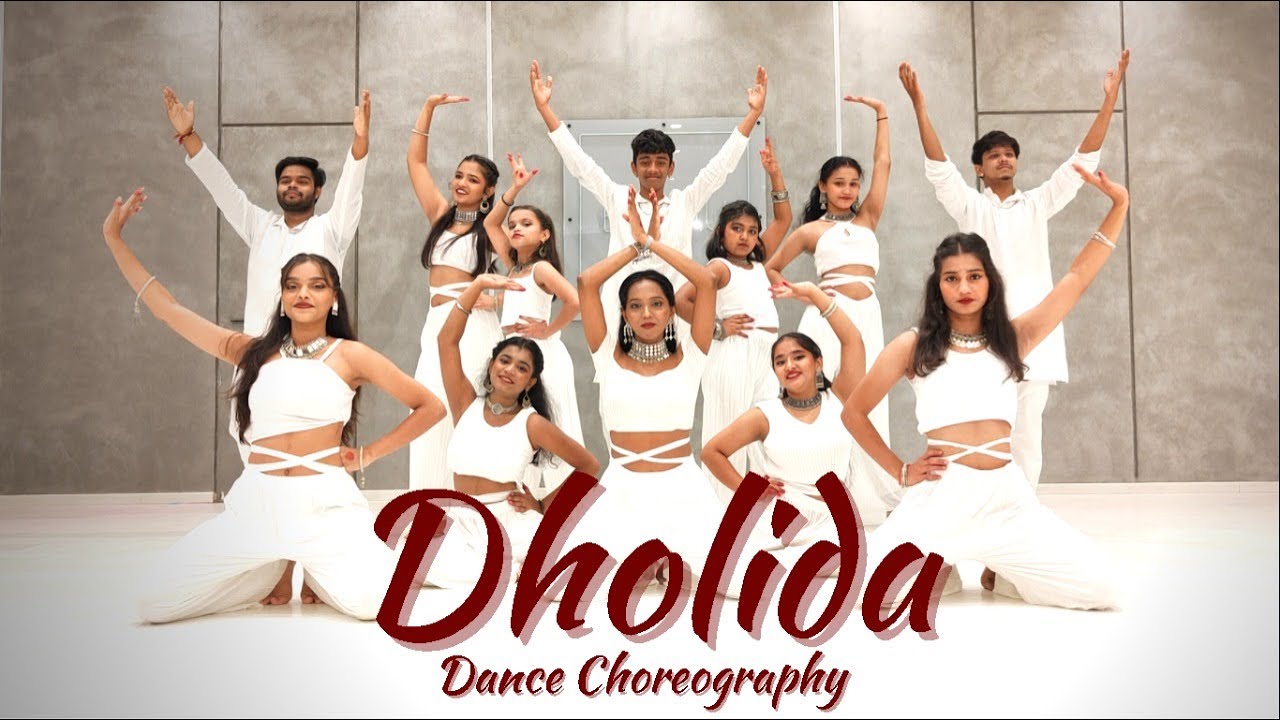 DHOLIDA - GANGUBAI KATHIAWADI l DANCE COVER l PRIYANKA KARKERA ...