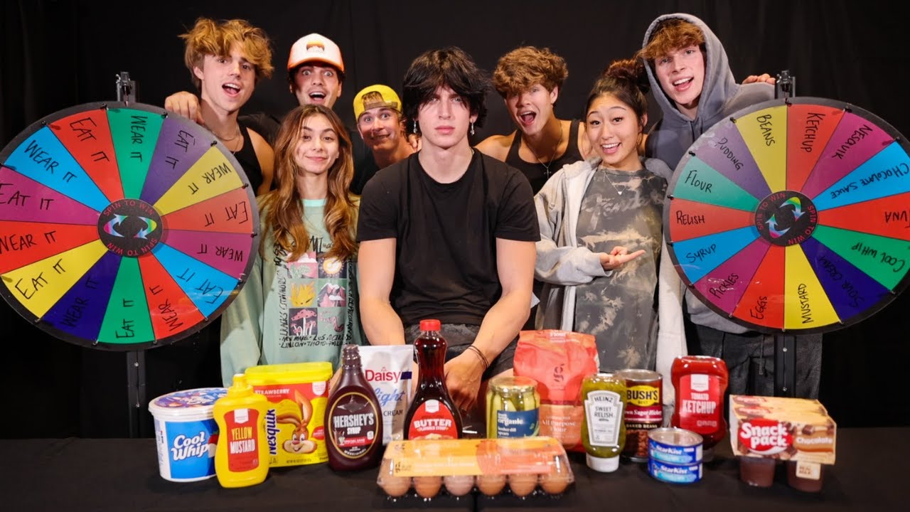 EAT IT OR WEAR IT CHALLENGE!! - YouTube