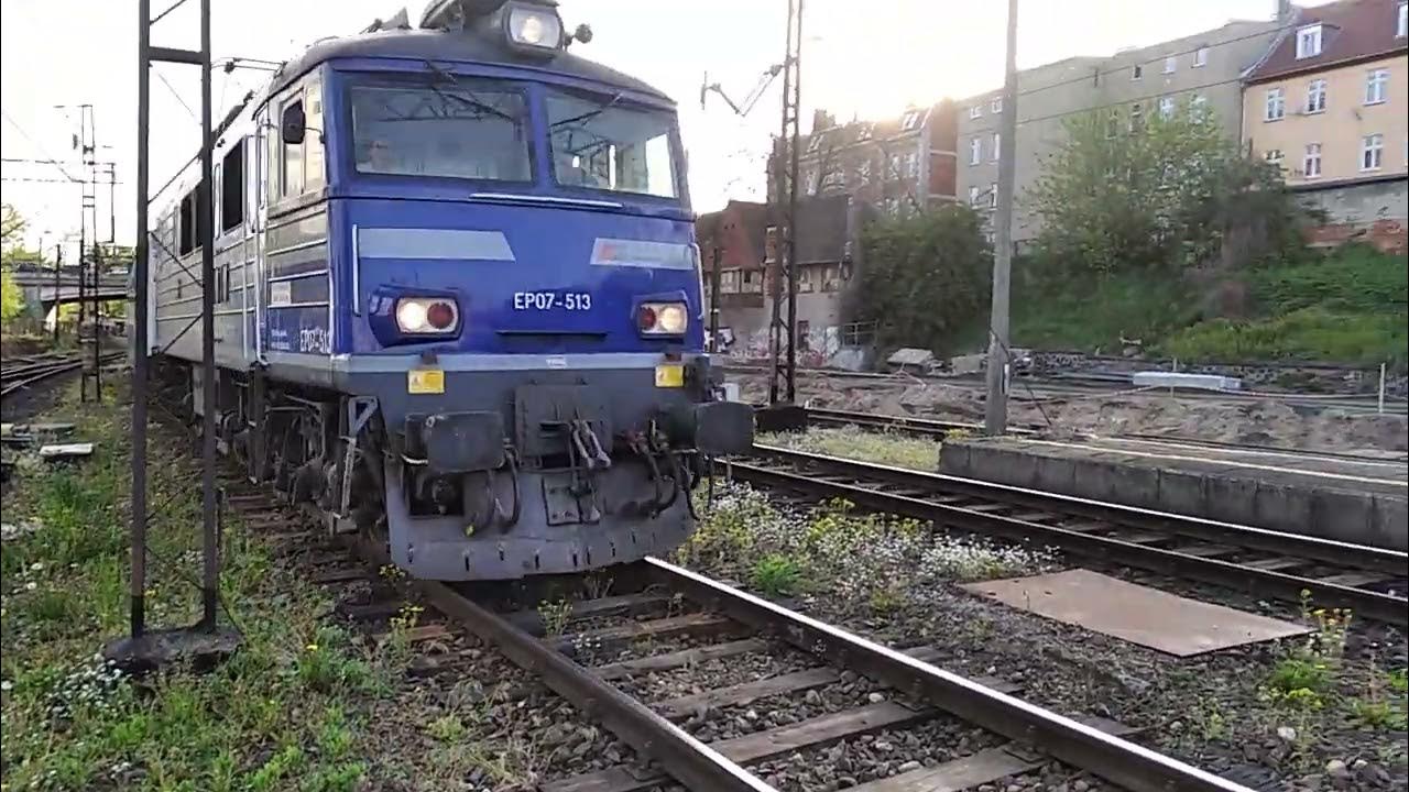 IC Rybak EP07-513 81104 - YouTube