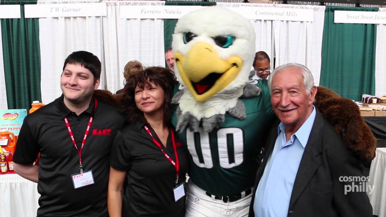 Kast Food Distributors Hosts 17th Annual Food Show - YouTube