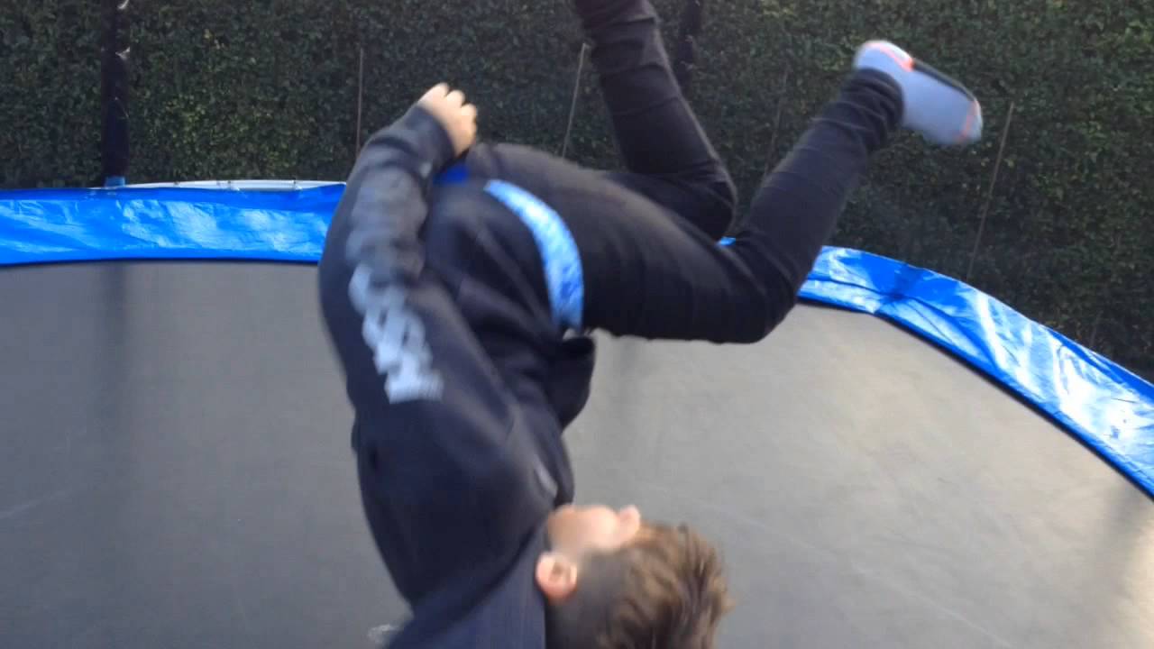 how to frontflip#1 - YouTube