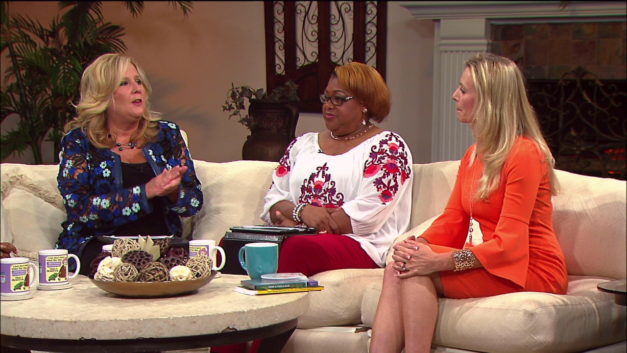 Sneak Peek: Julie & Friends | August 1, 2017 - YouTube