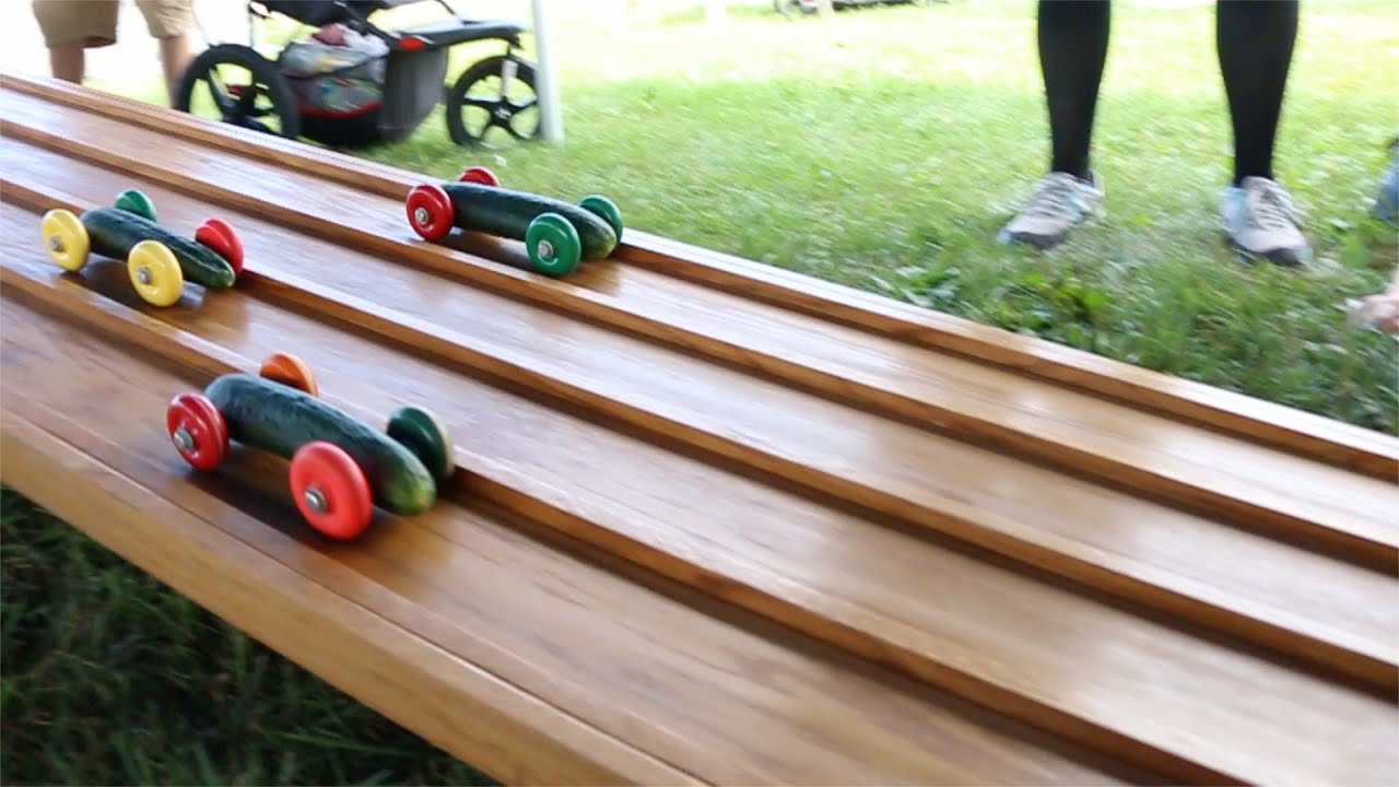 Vegetables race at Brown County Fair - YouTube