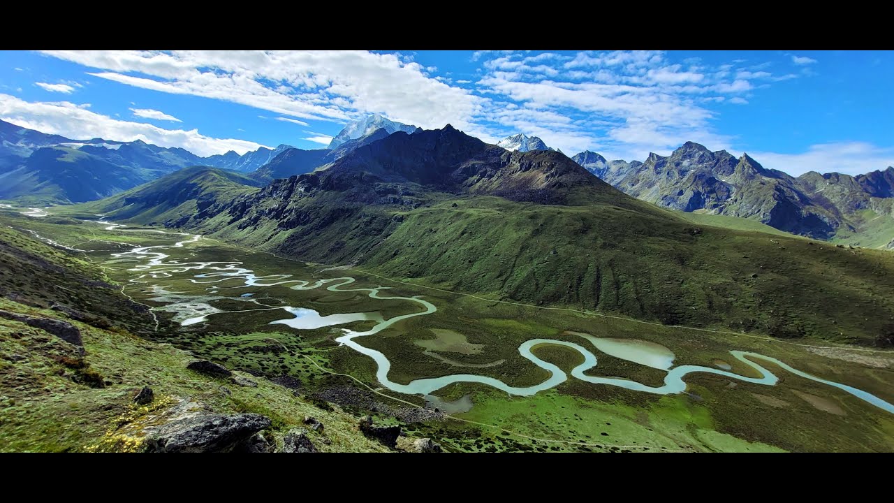 A walk to the mountain | LASHAR VALLEY | North Sikkim - YouTube