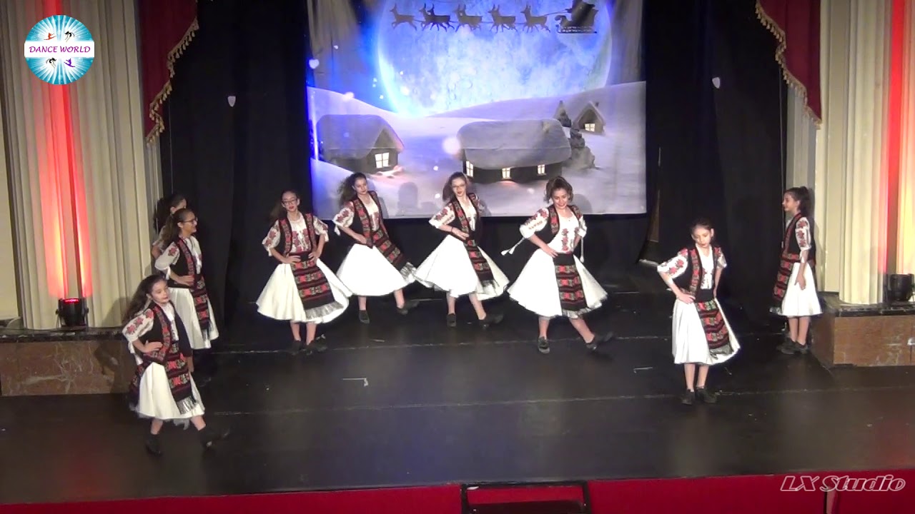 Special Dance junior - suita olteneasca - In asteptarea lui Mos Craciun ...