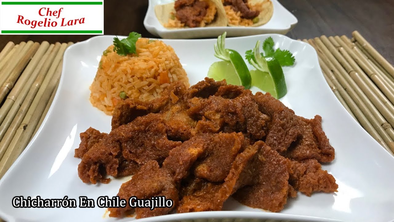 Guisado De Chicharrón En Chile Guajillo - YouTube