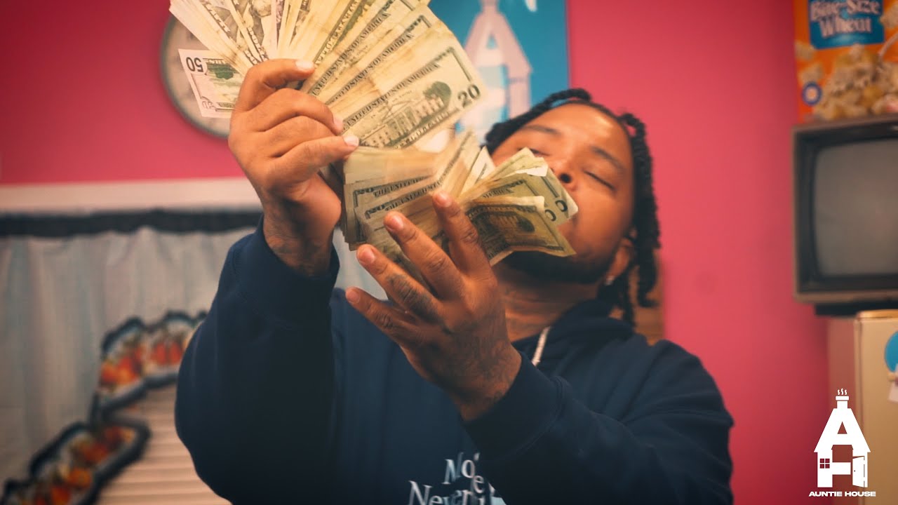 Rico Blu feat. Relly Franklin "Splashing" (Official Performance ...