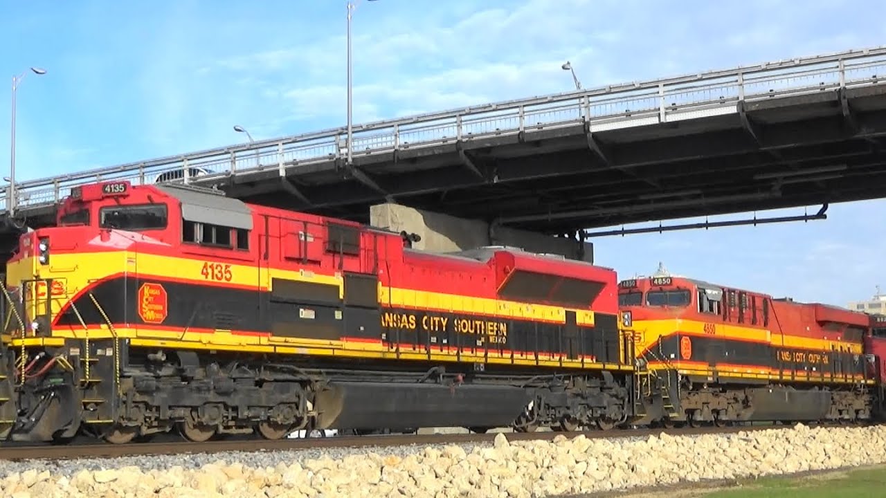 UP 6403 w/ CP Power & Five KCS Belles, Davenport, IA - YouTube
