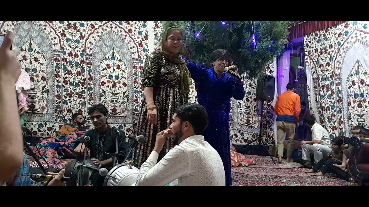 kashmir song singer dilbar mushtaq - YouTube