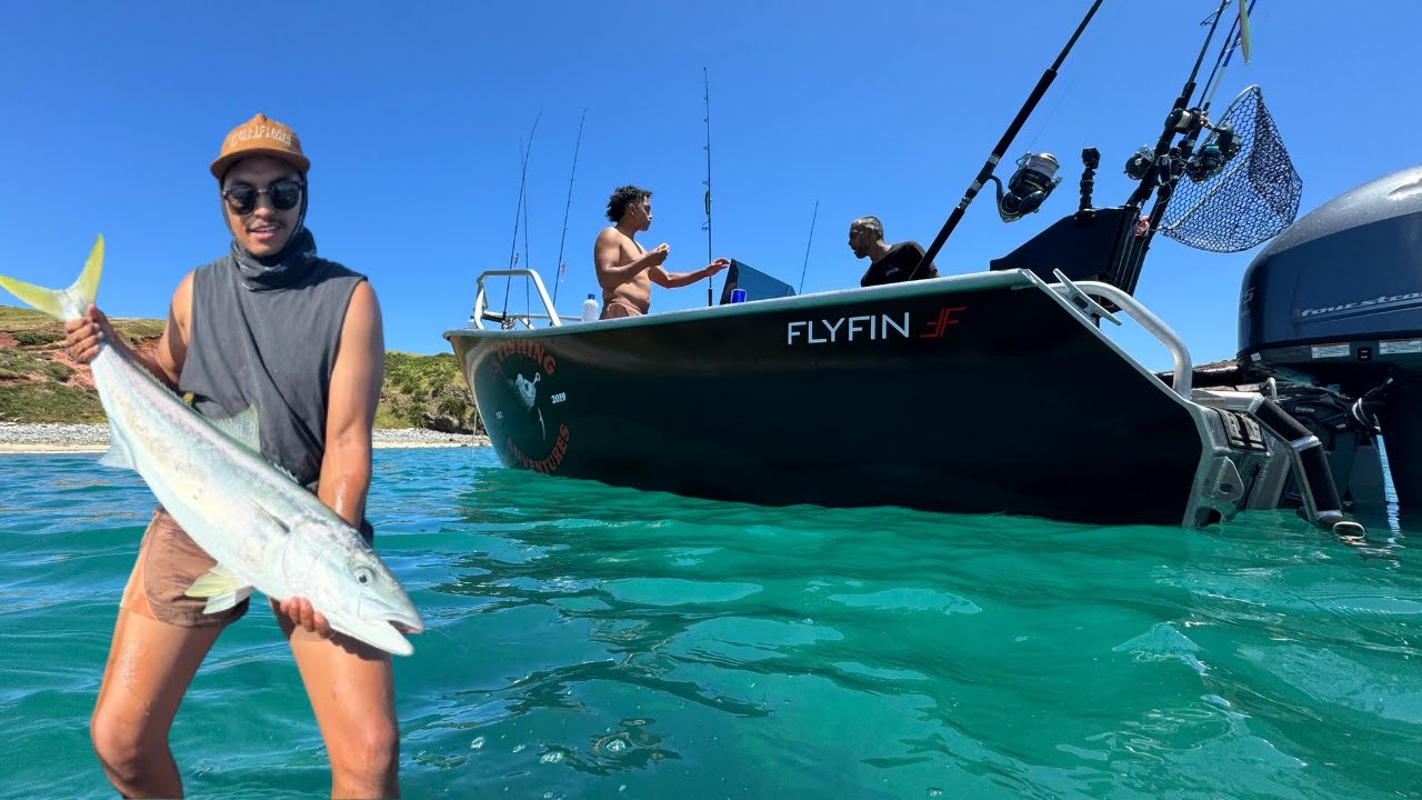 TOPWATER KINGFISH (Great Barrier Island) - First catch n cook on the ...