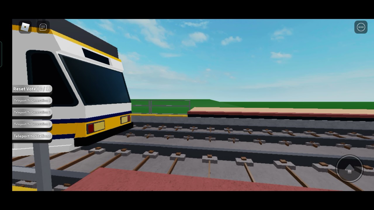 Roblox LRT Line 1 Train G1 Arriving/Leaving at Roosevelt Station - YouTube