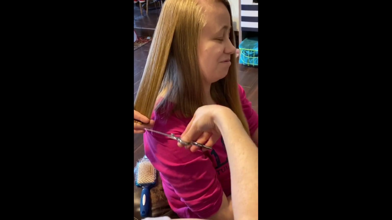 Emergency 🚨 in Home haircut! - YouTube