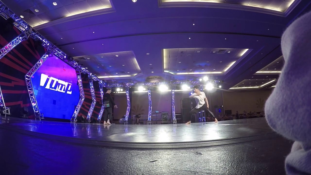 Lex Ishimoto | Andrew Winghart Choreography | JUMP - YouTube