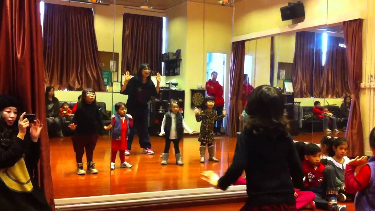 Happy Boys and Girls @Yoki Dance - YouTube