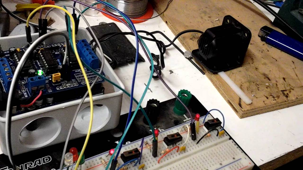 Programmation porte automatique arduino 12.10.1 - YouTube