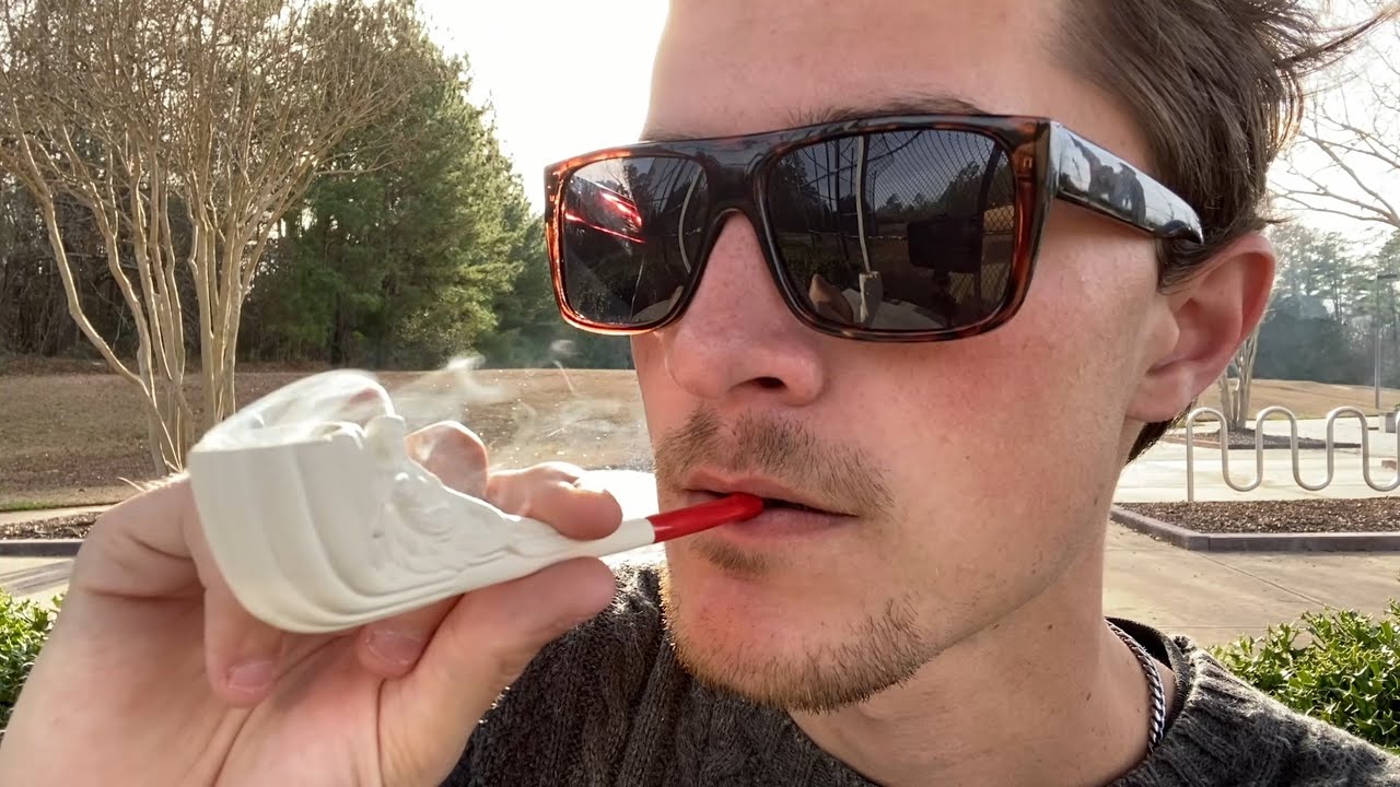 Smoking out of a Clay Pipe for the First Time - YouTube