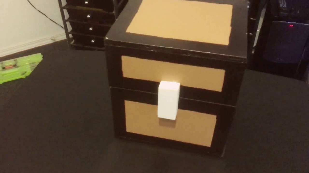 Real life MineCraft single chest - YouTube