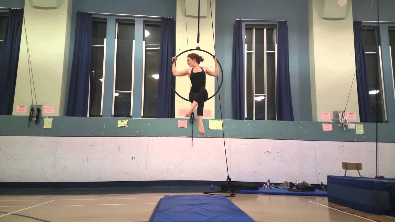 Cerceaux/lyra routine - Evelyn Coulson - YouTube