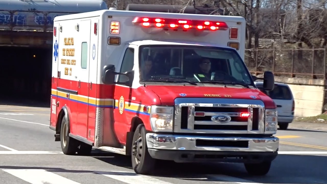 PFD Medic 46 Responding - YouTube
