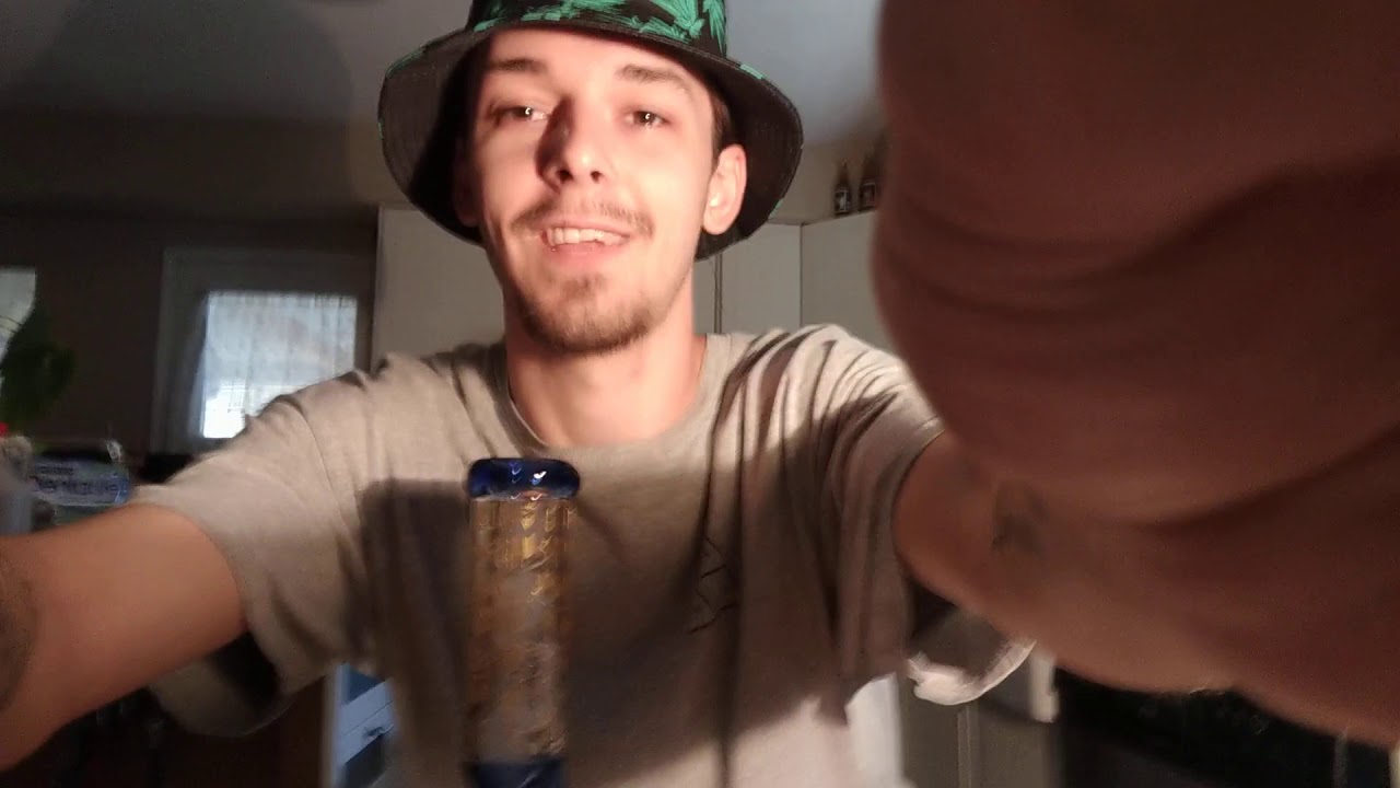 New Bong, Fresh Weed Pickup, and a Glass Pipe I Made Myself. - YouTube