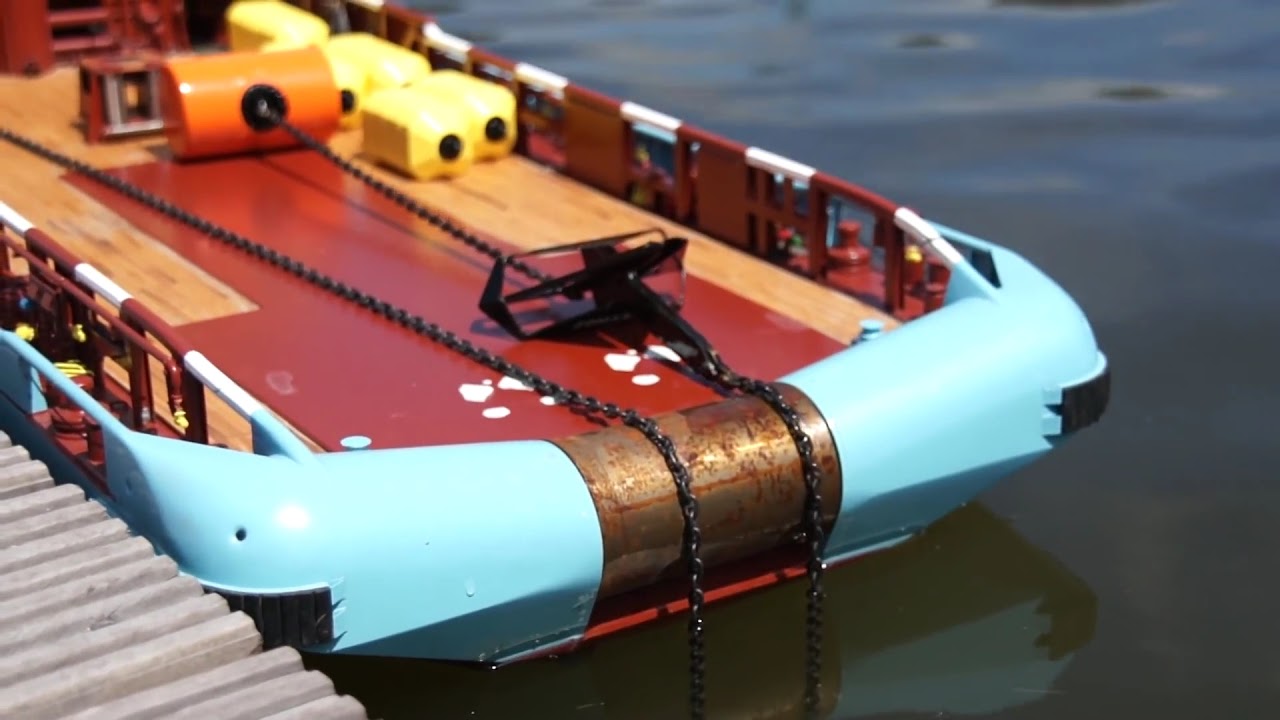 Anchor Handling (delta flipper) Maersk Master - YouTube