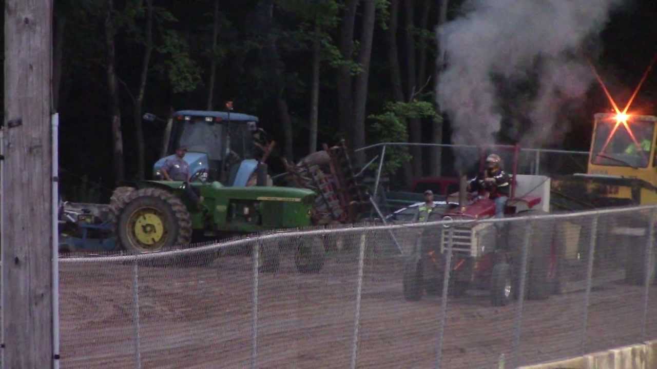 Listie PA Thunder in the Hollow Tractor Pull Calvin Ott 7-12-13 - YouTube