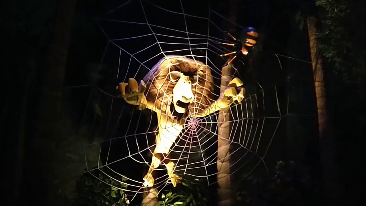 Madagascar Ride - Sentosa Island Universal Studio - YouTube