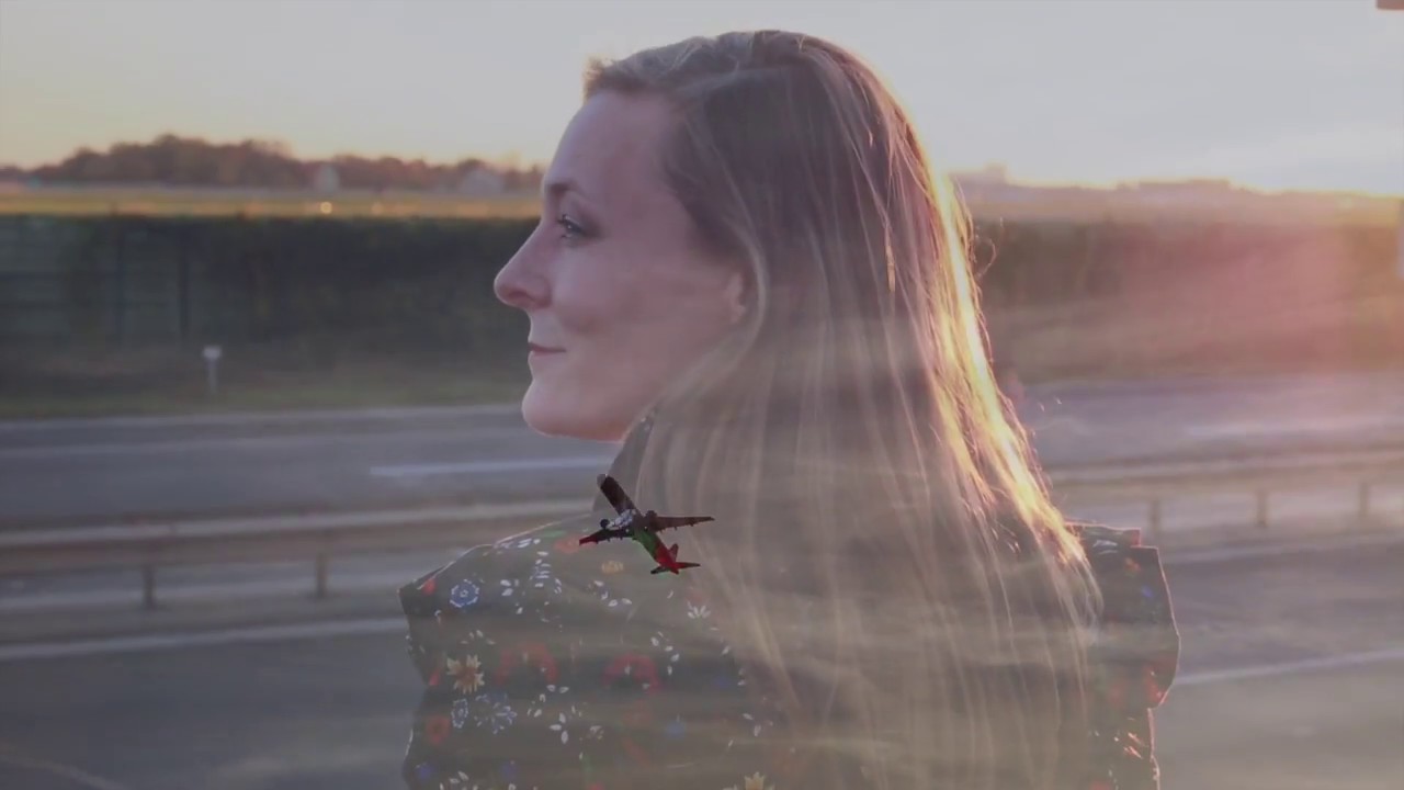 Liv Harper - Right in this Moment - Official Video - YouTube