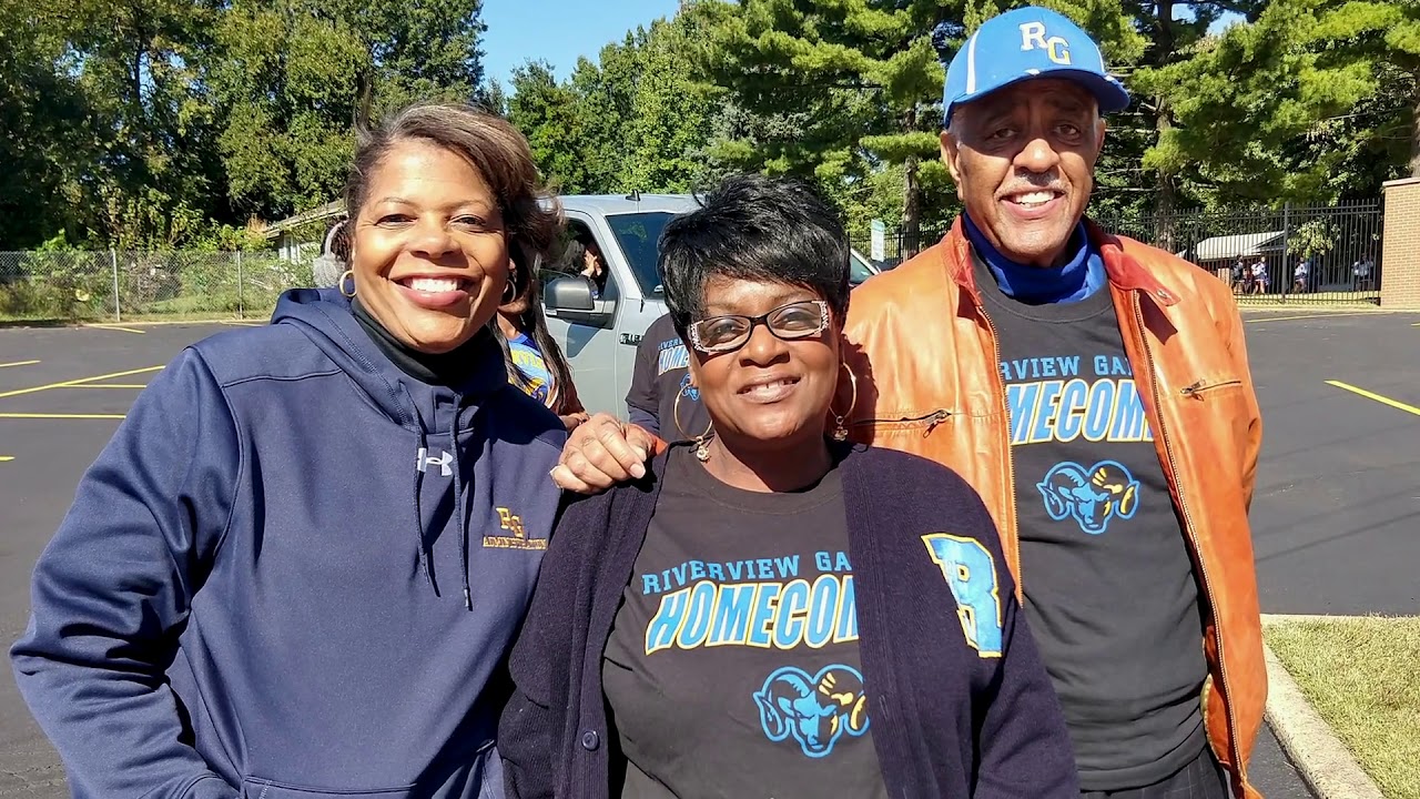 2020 Christian Hospital Foundation MLK Drum Major Lynn Beckwith - YouTube