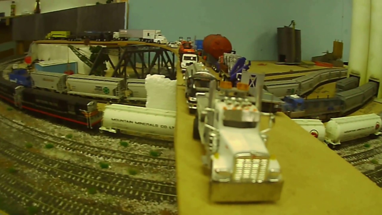Canadian Pacific down under ho scale layout - YouTube