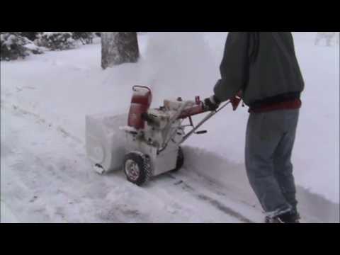 Trying the Jacobsen 'Imperial 26' snowblower after fix - YouTube