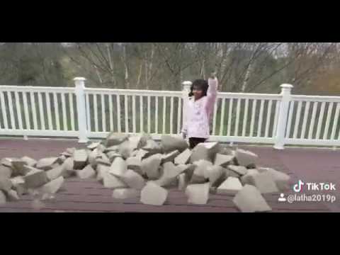 smashing wall animation - YouTube