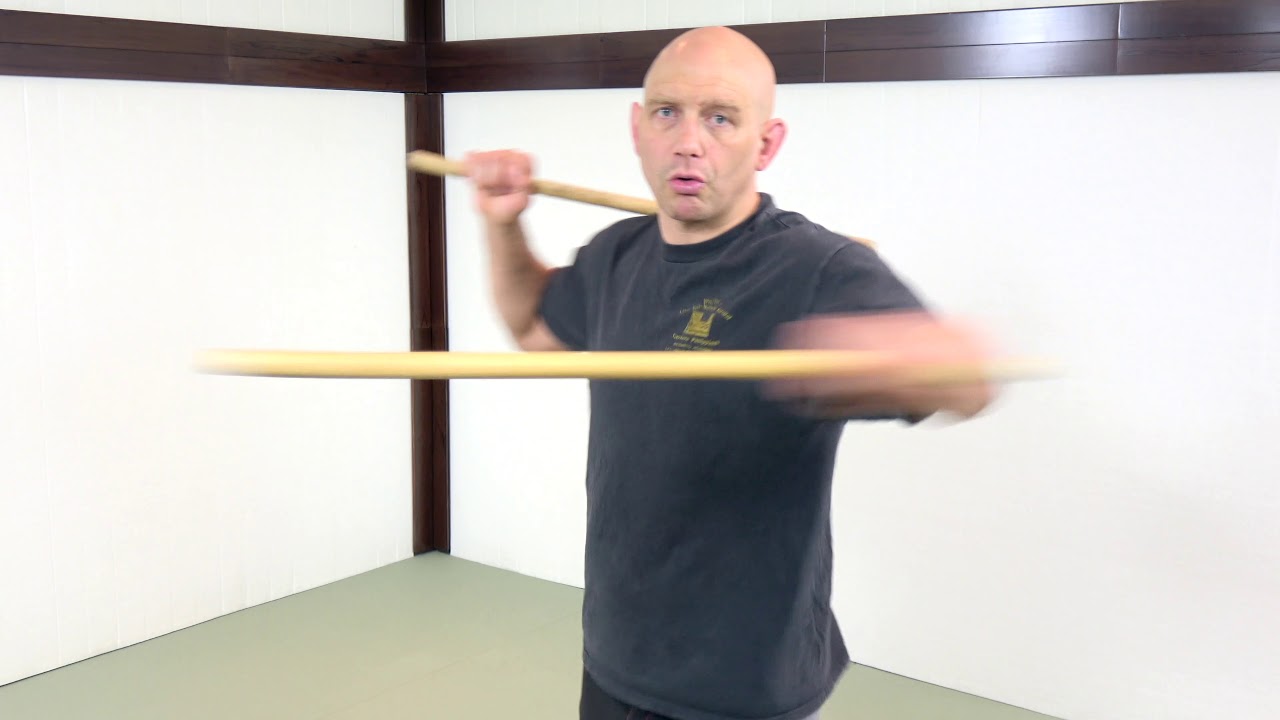 An Easy Double Stick Striking Combination (Abanico, Backhand, Forehand ...