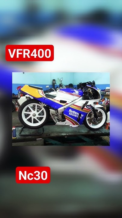 VFR400 nc30 - YouTube
