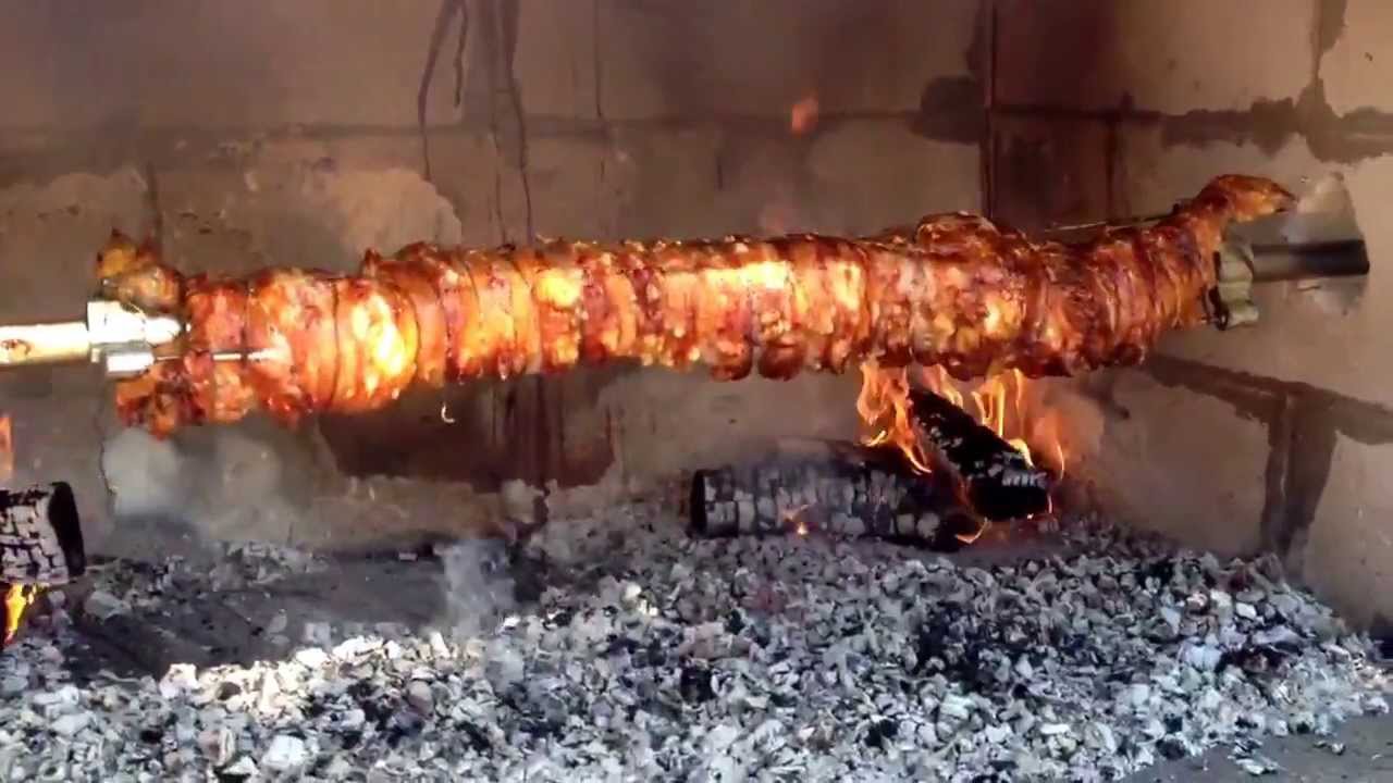 Rolani odojak - YouTube