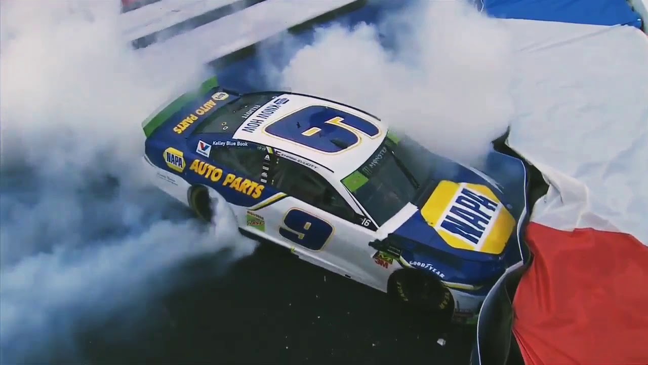 Chase Elliott Does Burnout Where He Wrecked || Roval 2019 - YouTube