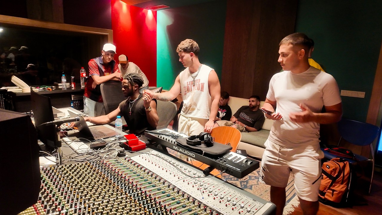 Stepuz x Placement Chasers Making Beats in Madrid - YouTube