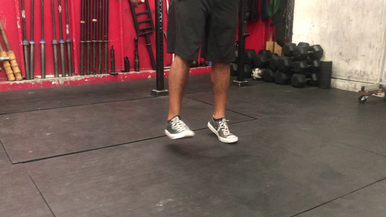 [TECHNIQUE] Single Lateral Cocky Walk - YouTube