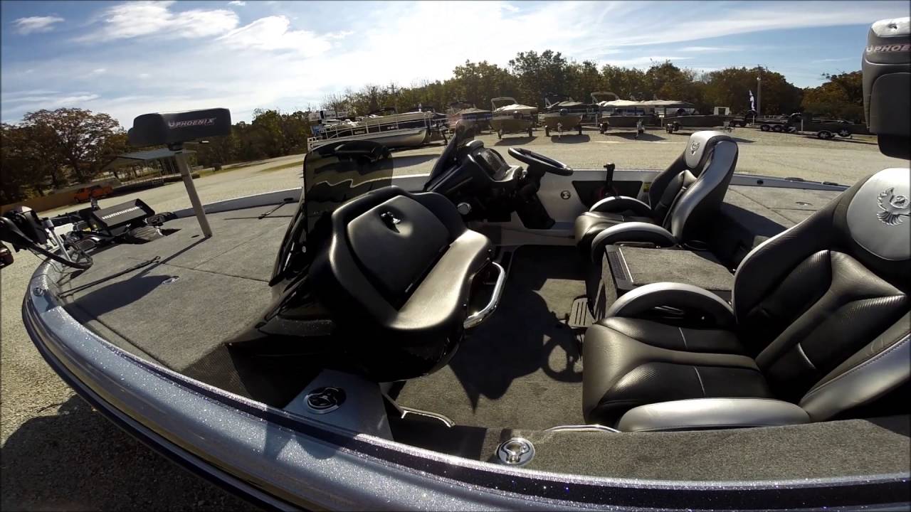 2017 Phoenix 618 Pro w/ Mercury 175hp Pro-XS Walk-Around - YouTube