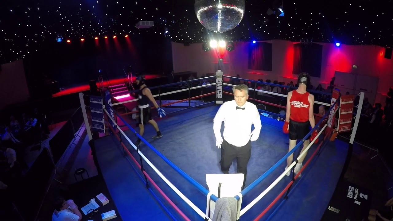 Ultra White Collar Boxing | Bath | Charlie Long VS Daniel Kent - YouTube