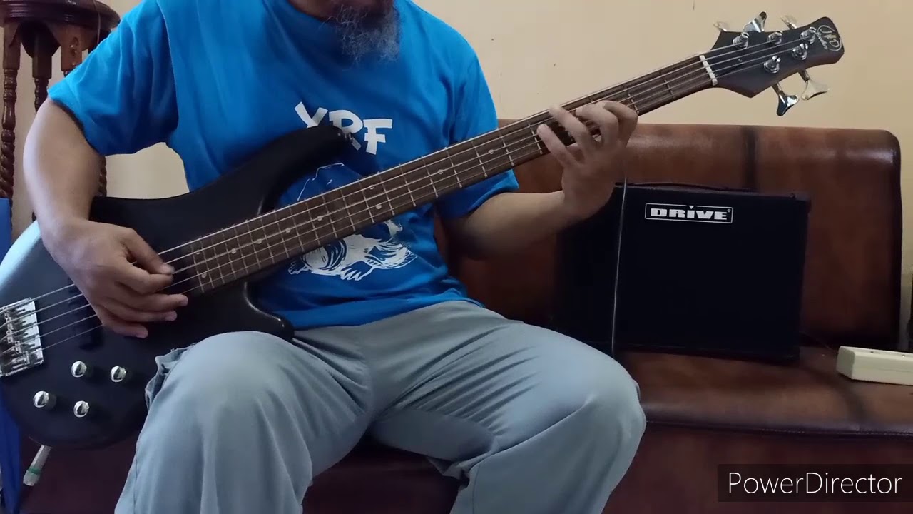 review amplifier bass drive 20b - YouTube