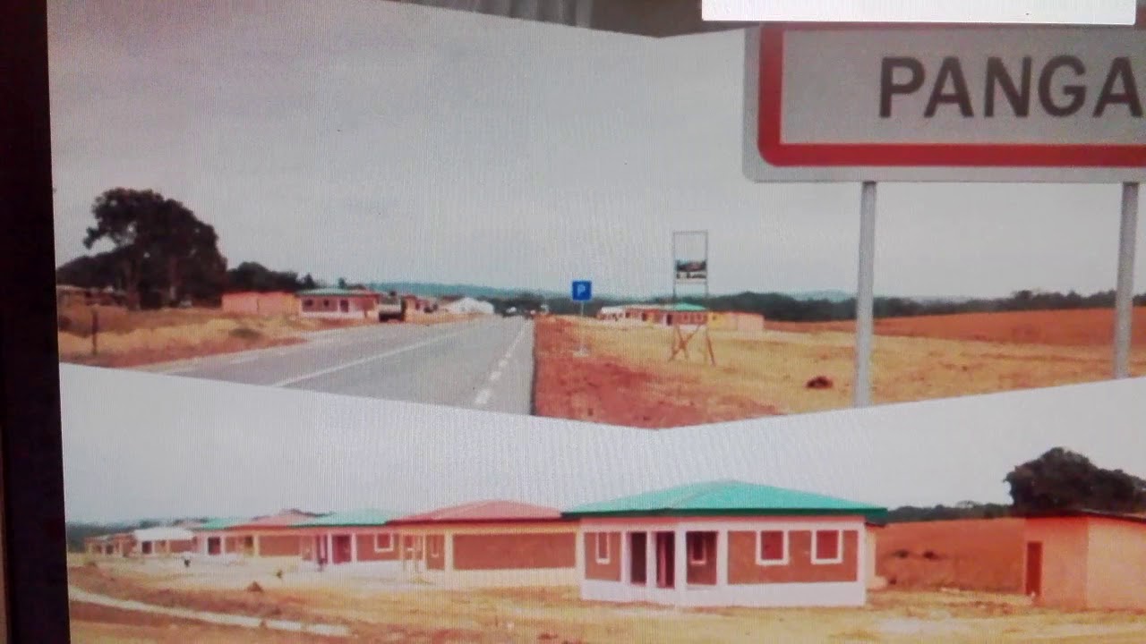 LE PORT EN EAUX PROFONDES DE MAYUMBA EN MARCHE... - YouTube