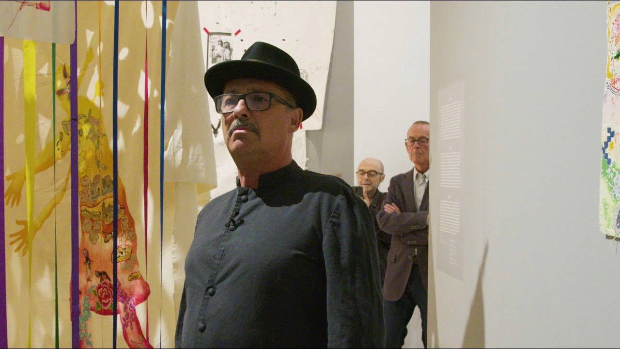 Performance de Julio Jara en el marco de la exposición 'popular'⁣ - YouTube