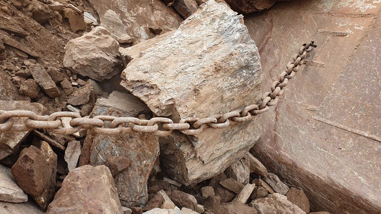 Super Giant Rocks Crushing | Satisfying Stone Crushing Process | Rock ...