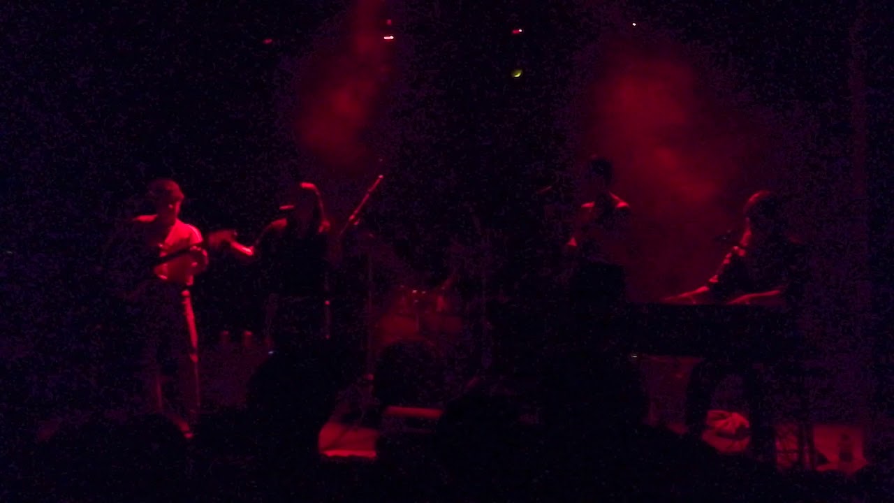 TOPS - I Feel Alive - (Galera 09-05-19) - YouTube