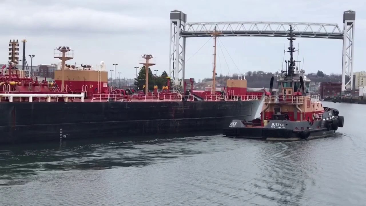 Boston ships and tug February 2018 - YouTube