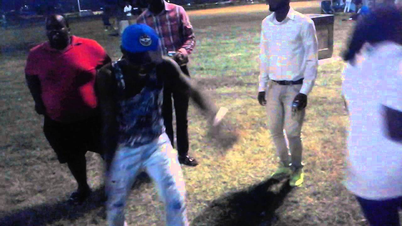 Bhenga dance @boss - YouTube